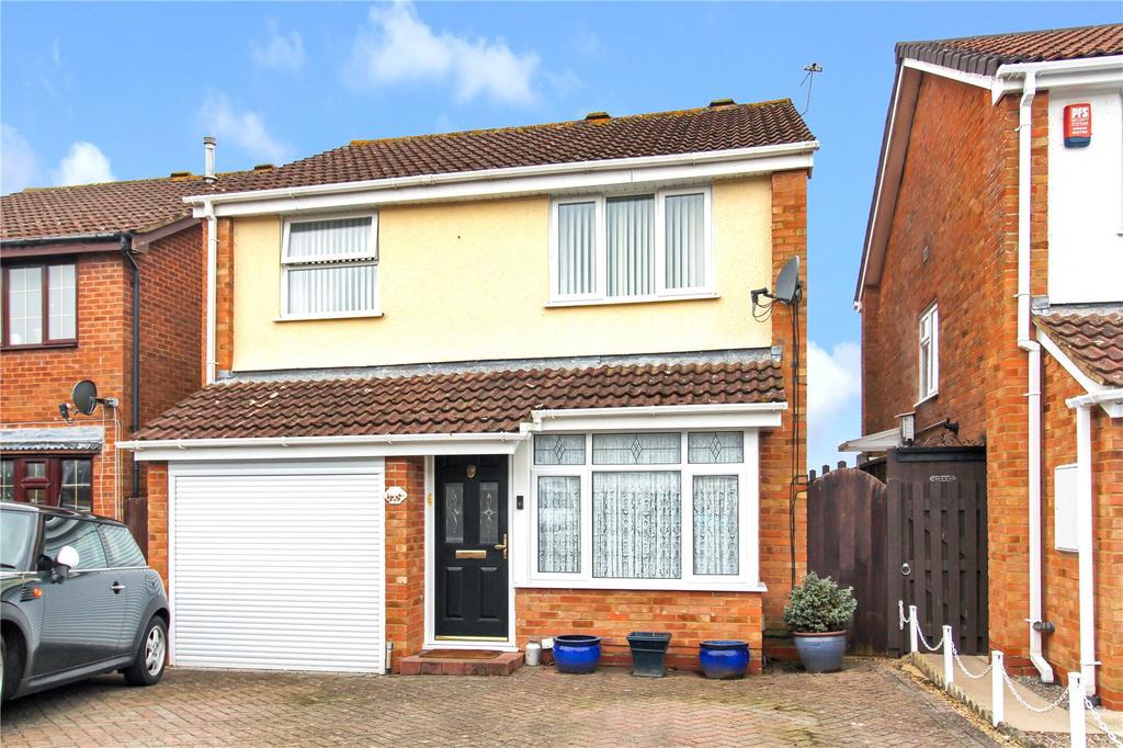 Hopton Close, Freshbrook, Swindon... 3 bed detached house - £350,000