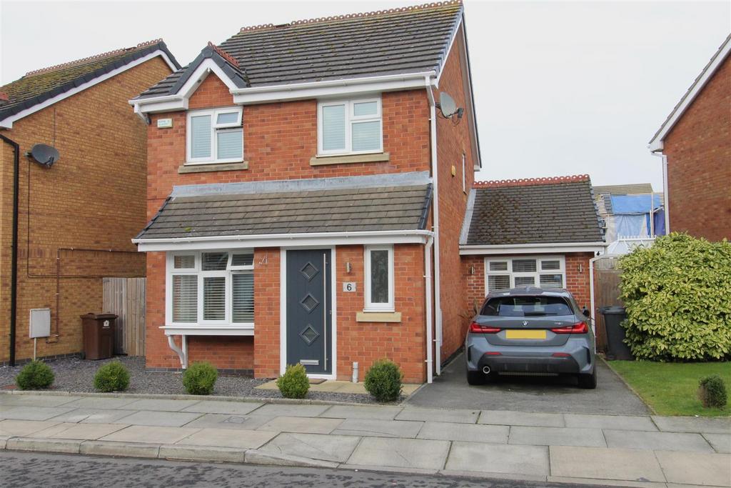 Chestnut Walk, Liverpool L31 4 bed detached house for sale - £320,000