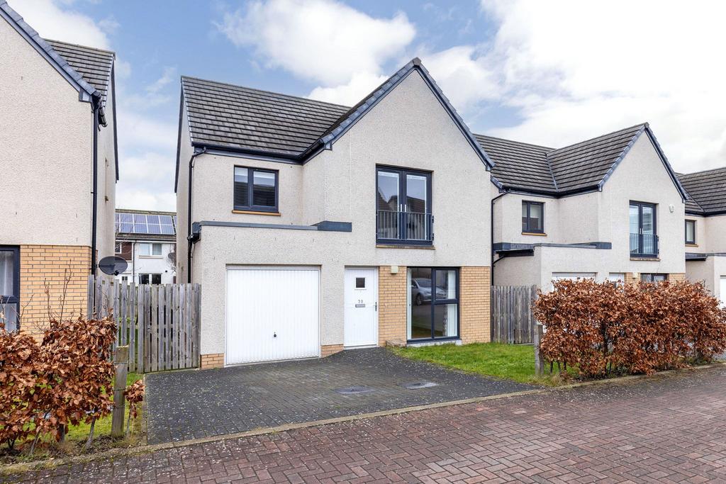 Oaklands Square, Broomhouse, Edinburgh 4 bed detached house - £1,650 ...