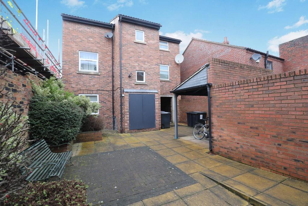 Union Terrace, York 1 bed apartment - £140,000