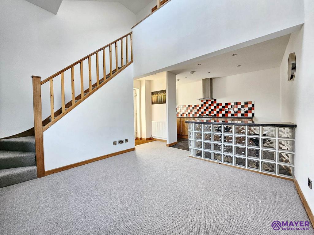 Kidwelly Close, Plympton PL7 1 bed end of terrace house - £160,000