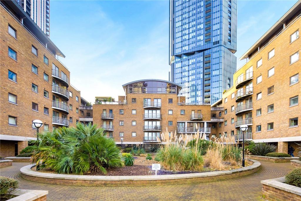 Meridian Place, London, E14 2 bed flat to rent - £2,250 pcm (£519 pw)