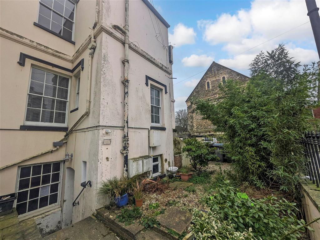 Effingham Street, Dover, Kent 5 bed townhouse for sale - £250,000