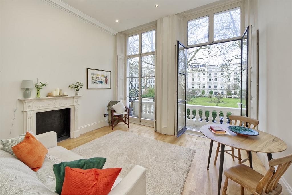Cleveland Square, London, W2 1 bed flat to rent - £4,117 pcm (£950 pw)