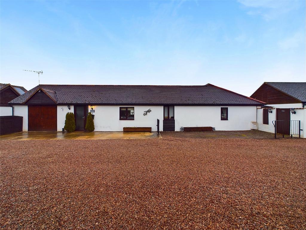 Barbers Bridge, Rudford, Gloucester, GL2 4 bed bungalow for sale - £485,000