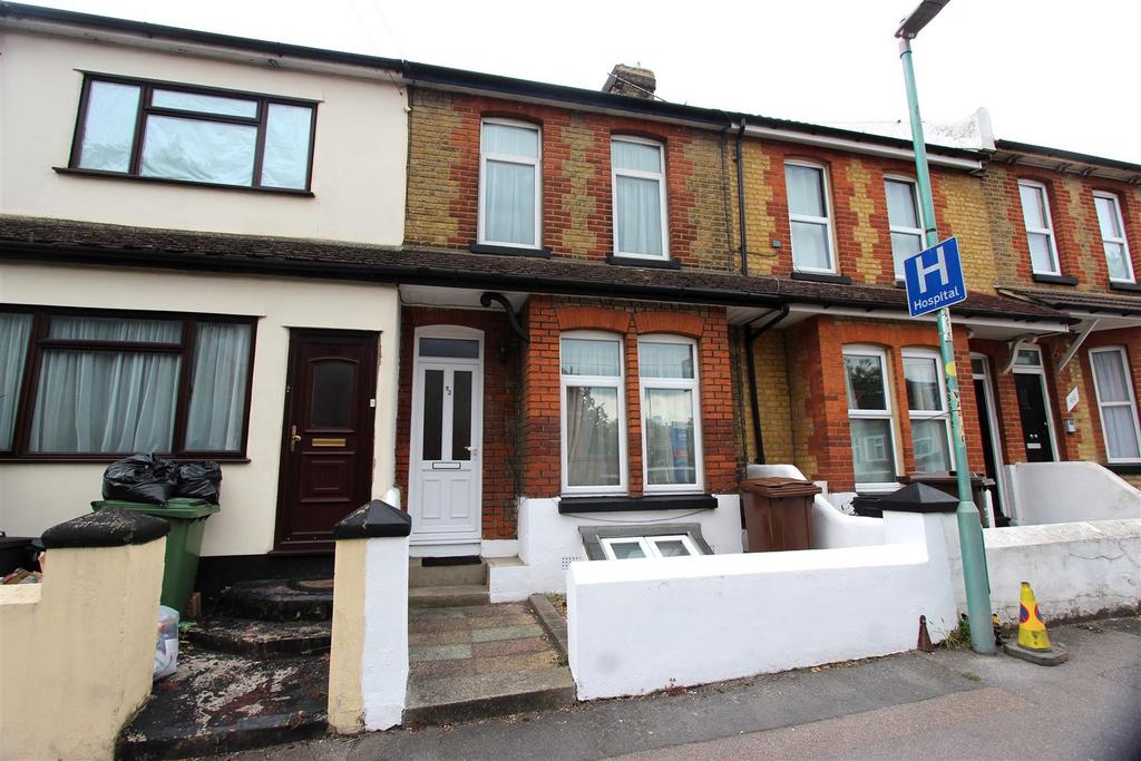 Windmill Road, Gillingham ME7 4 bed terraced house to rent - £1,600 pcm ...