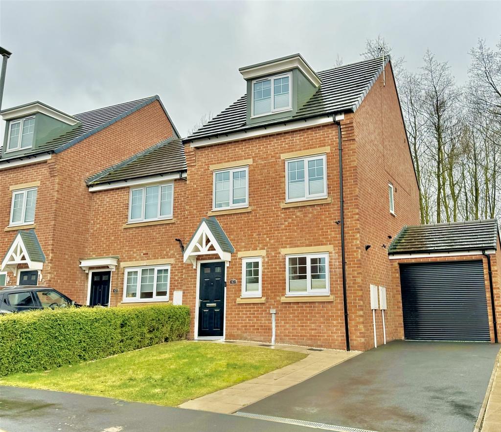 Mulberry Way, Seaham, County Durham, SR7 3 bed townhouse for sale - £ ...