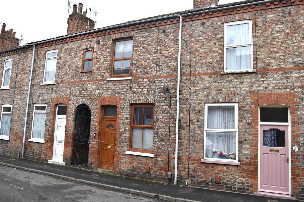 Hawthorn Street, York 2 bed terraced house - £995 pcm (£230 pw)