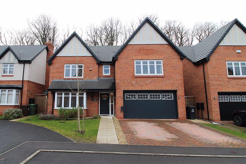 Cherrytree Close, Walsall, WS1 2BF 5 bed detached house - £799,950