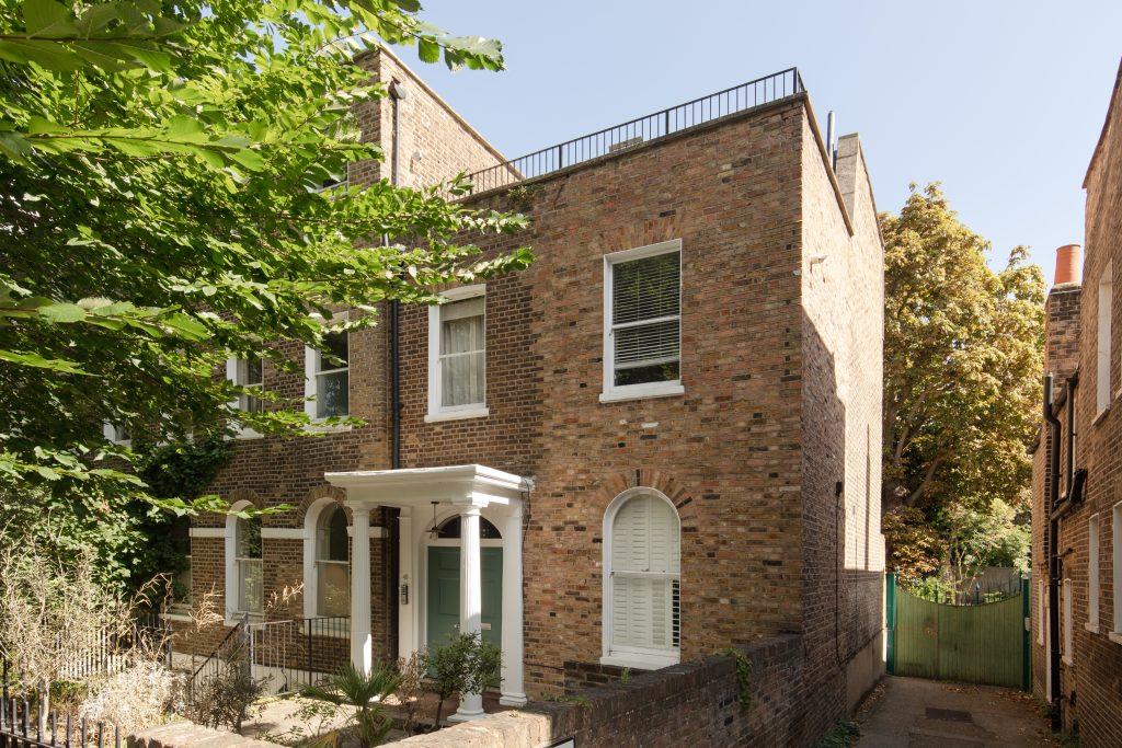 Camberwell Grove, Camberwell, SE5 2 bed flat for sale - £699,950