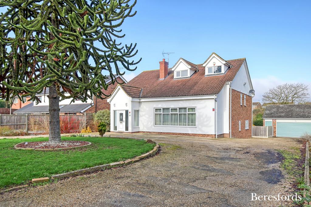 Powers Hall End, Witham, CM8 4 bed detached house for sale - £750,000