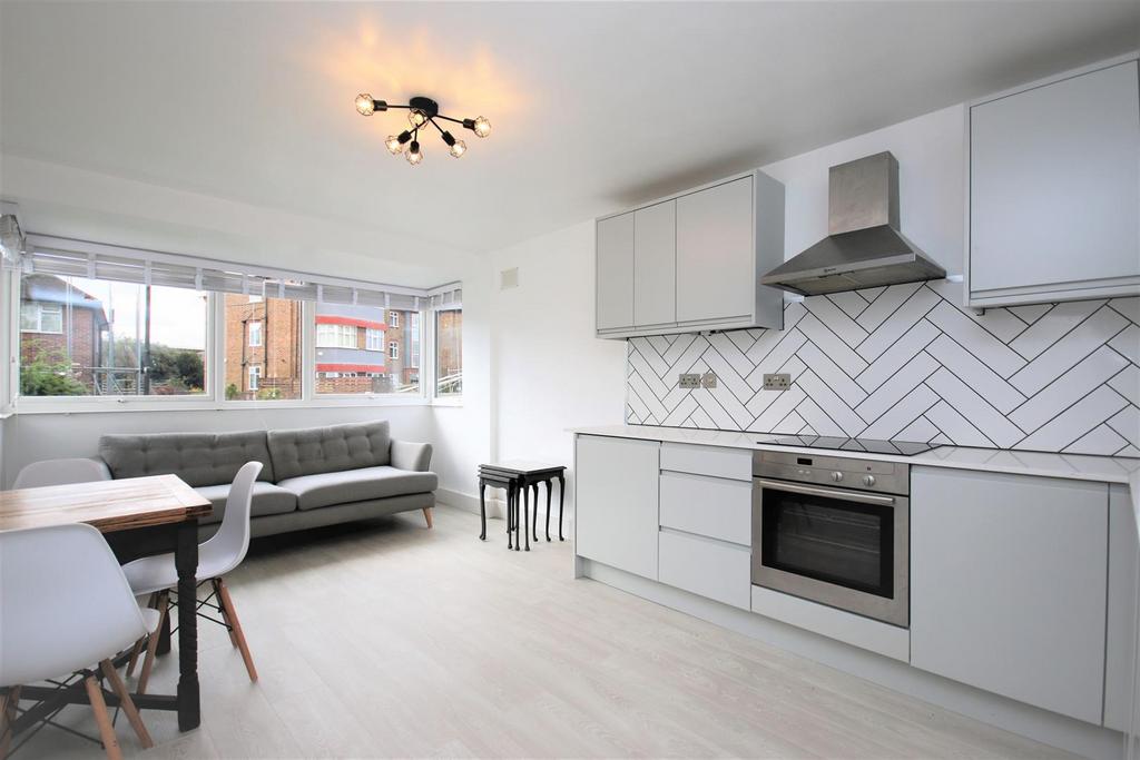 Fernwood, London N22 2 bed apartment - £1,650 pcm (£381 pw)