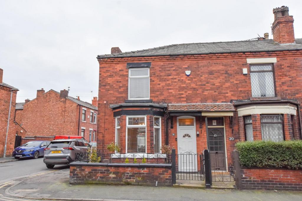 Delph Street, Springfield, Wigan, WN6... 2 bed terraced house - £149,950