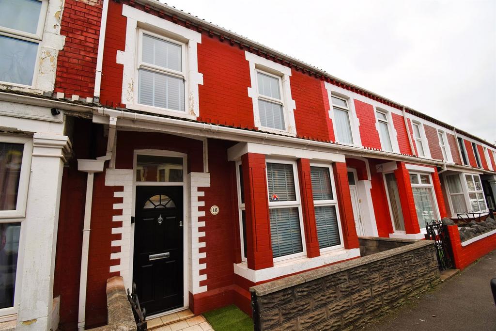 Crown Street, Port Talbot 3 bed house - £950 pcm (£219 pw)