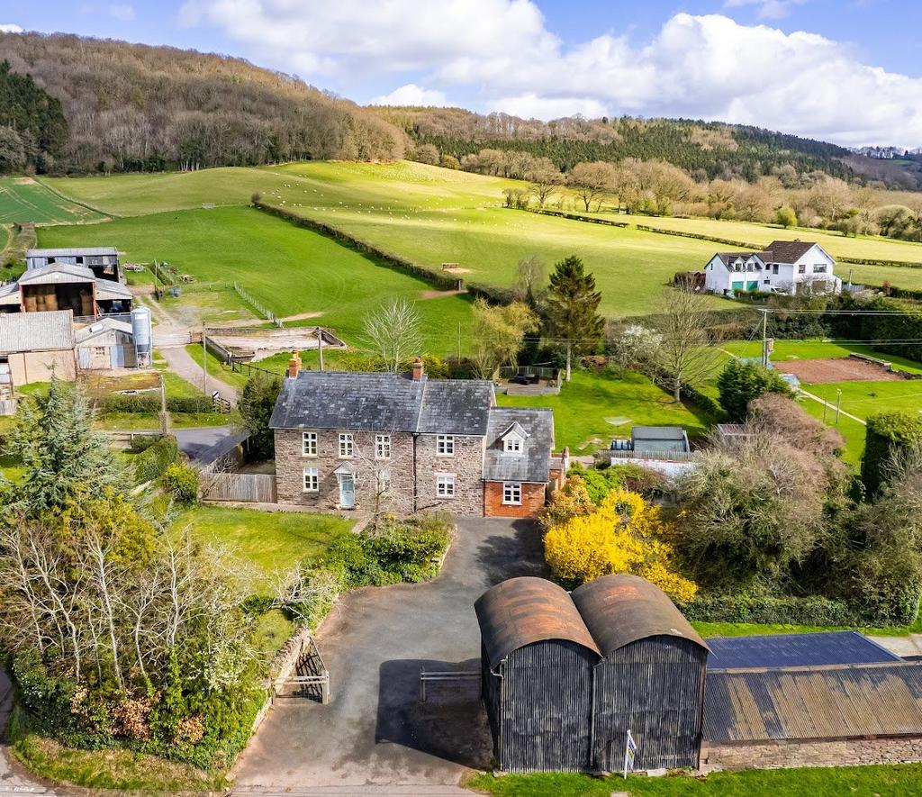 Bush Bank, Hereford, HR4 4 bed detached house for sale - £725,000