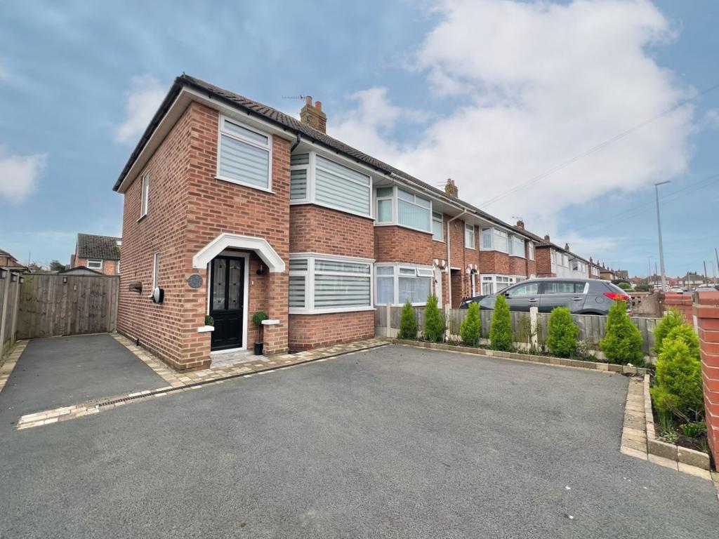 Briarwood Drive, Bispham FY2 3 bed semi-detached house - £165,000