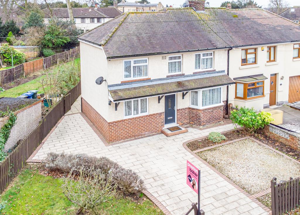 Edenthorpe, Doncaster DN3 3 bed semi-detached house for sale - £200,000
