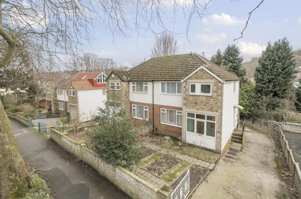 Harehills Avenue, Oakwood, Leeds, LS8 3 bed semi-detached house for ...