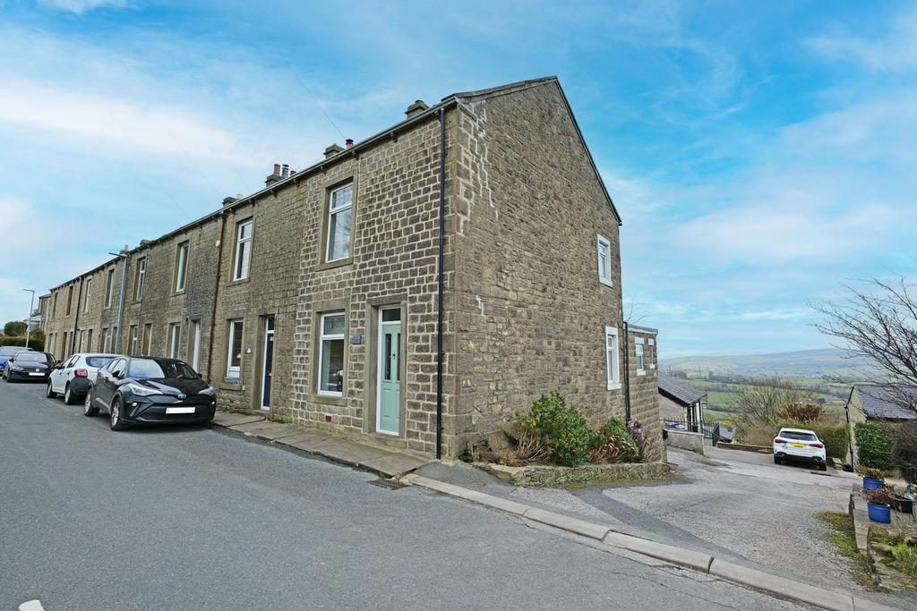 Manchester Road, Barnoldswick, BB18 3 bed terraced house for sale - £ ...