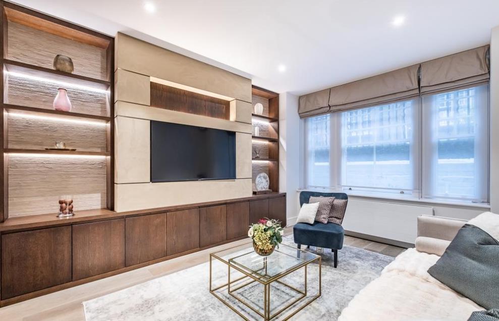 Frampton Street, London NW8 2 bed apartment - £3,402 pcm (£785 pw)