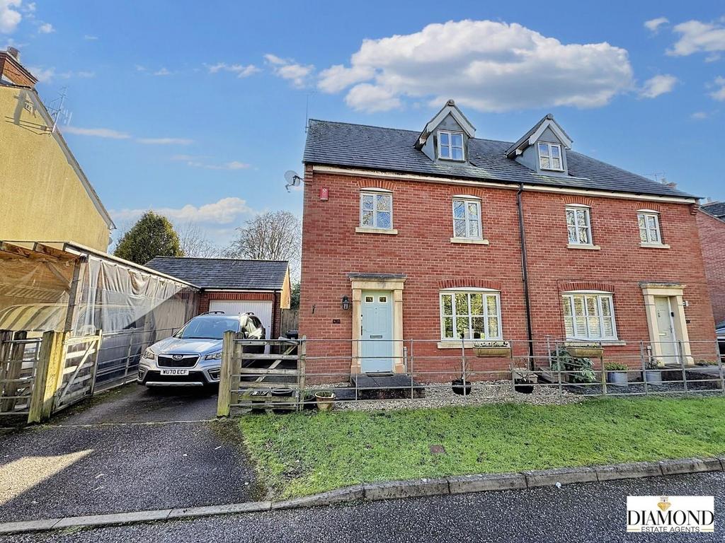 Tidcombe Walk, Tiverton, Devon 4 bed semi-detached house - £1,572 pcm ...