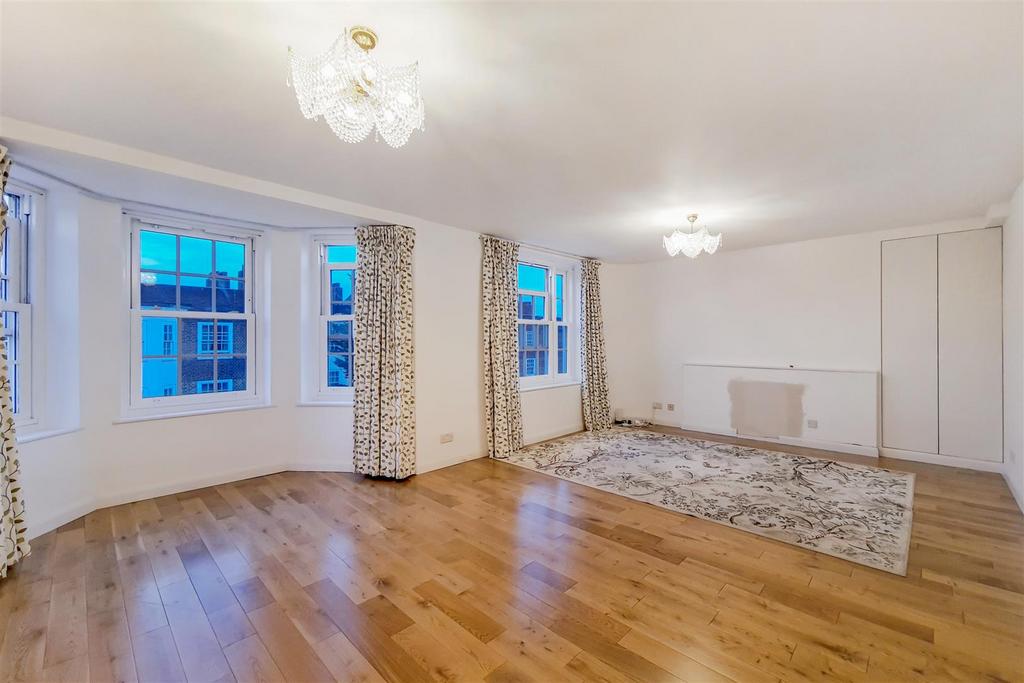 Arne House, Vauxhall SE11 1 bed apartment - £2,000 pcm (£462 pw)