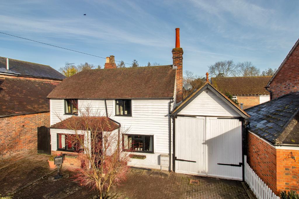 Chapel Lane, Staplehurst, Kent, TN12 0AJ 3 bed detached house for sale ...