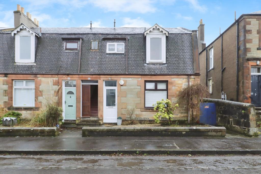 Shamrock Street, Fife KY12 1 bed flat - £100,000