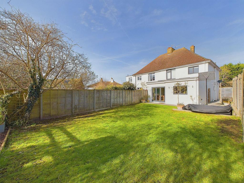 Adur Avenue, Shoreham by Sea 3 bed semi-detached house for sale - £700,000