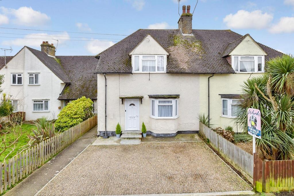 West Walk, Maidstone, Kent 3 bed semi-detached house - £350,000