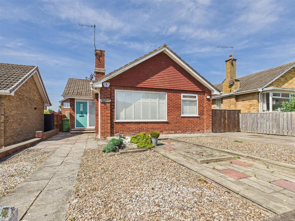 Beech Drive, Bridlington 2 bed detached bungalow for sale - £249,950