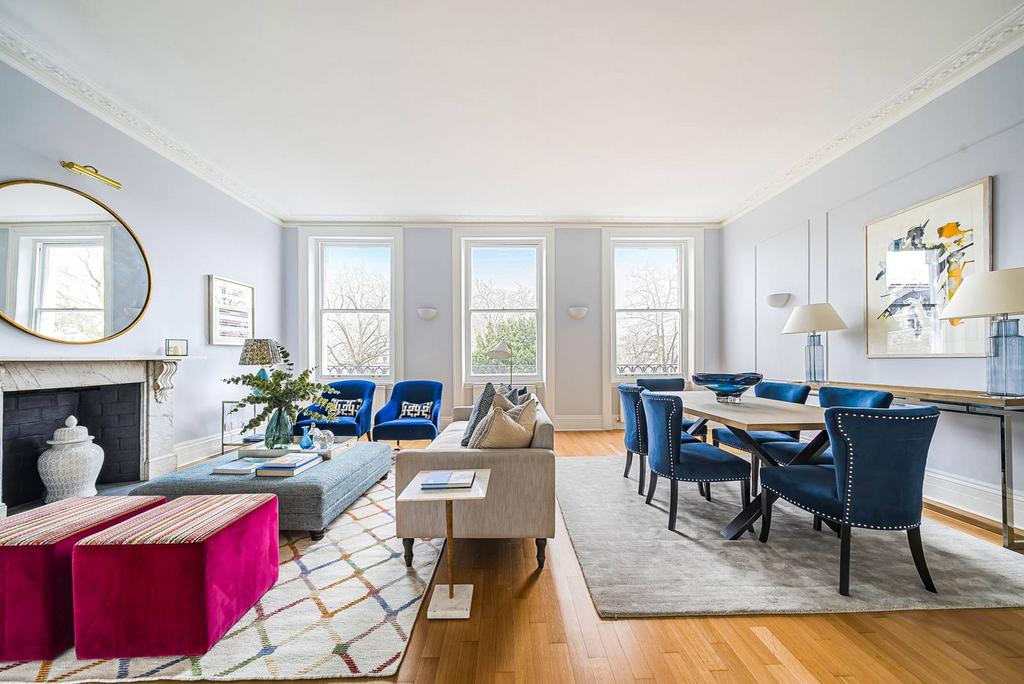 Redcliffe Square, Chelsea, London, SW10 2 bed flat for sale - £1,550,000