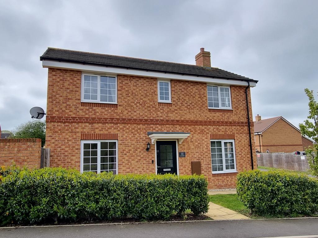 Black Shale Drive, Southam, CV47 3 bed detached house for sale - £345,000