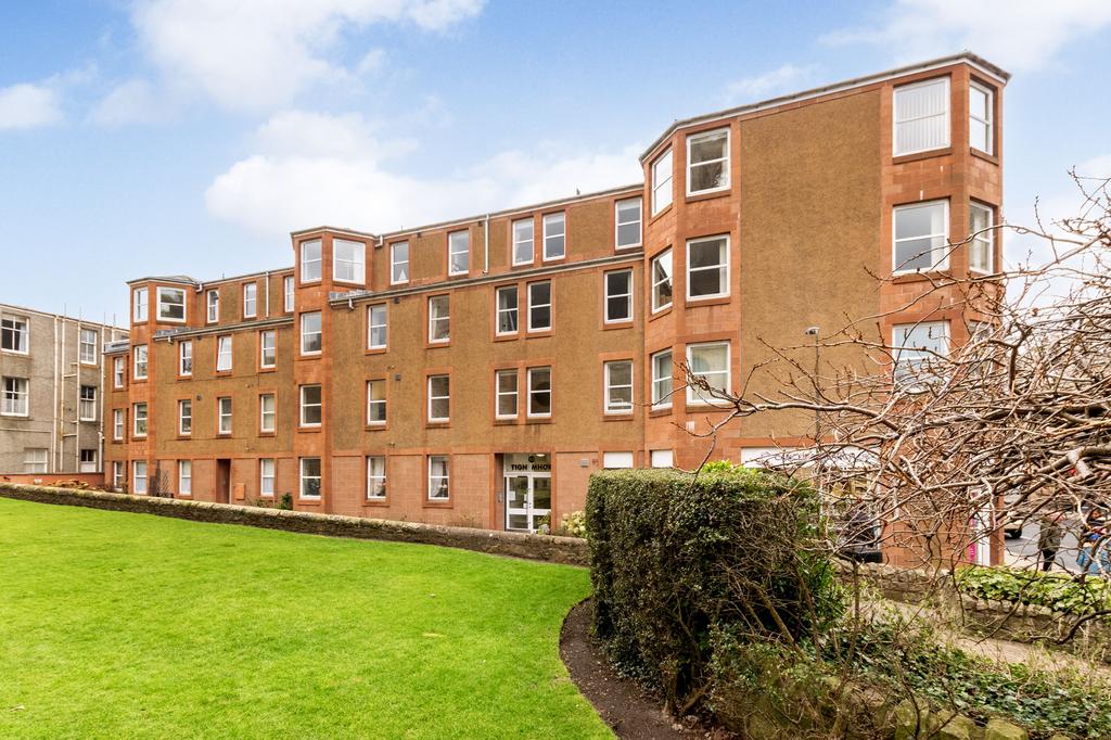 Tigh Mhor, Flat 5, 85 High Street... 2 bed retirement property for sale ...