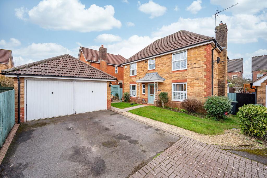 St. Lawrence Park, Chepstow NP16 4 bed detached house - £475,000