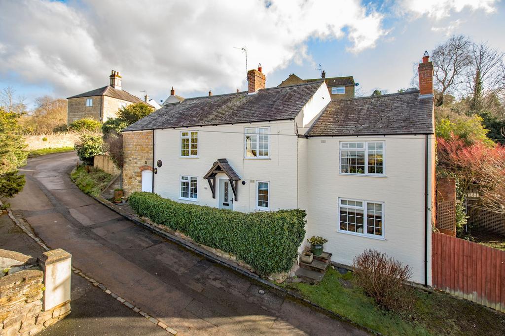 School Hill, Market Harborough LE16 3 bed detached house for sale - £ ...