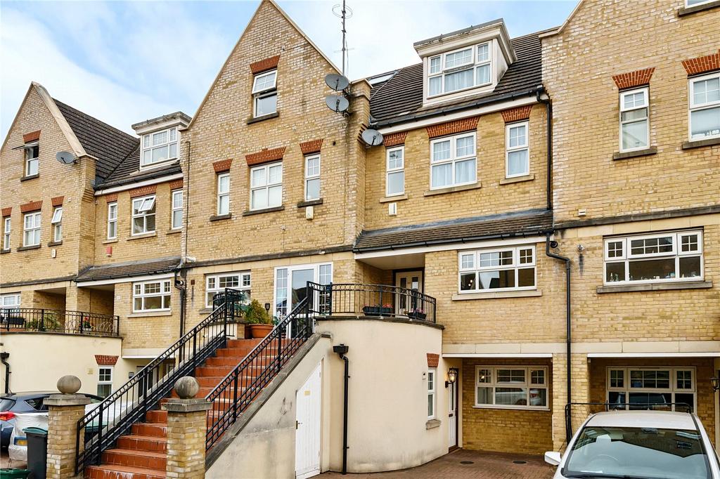 Osier Crescent, London, N10 4 bed terraced house for sale - £995,000