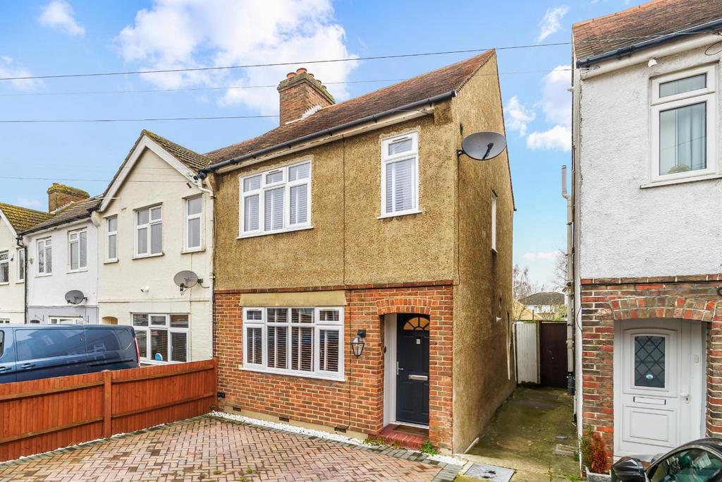 Frederick Road, Cheam, Sutton 2 bed end of terrace house for sale - £ ...