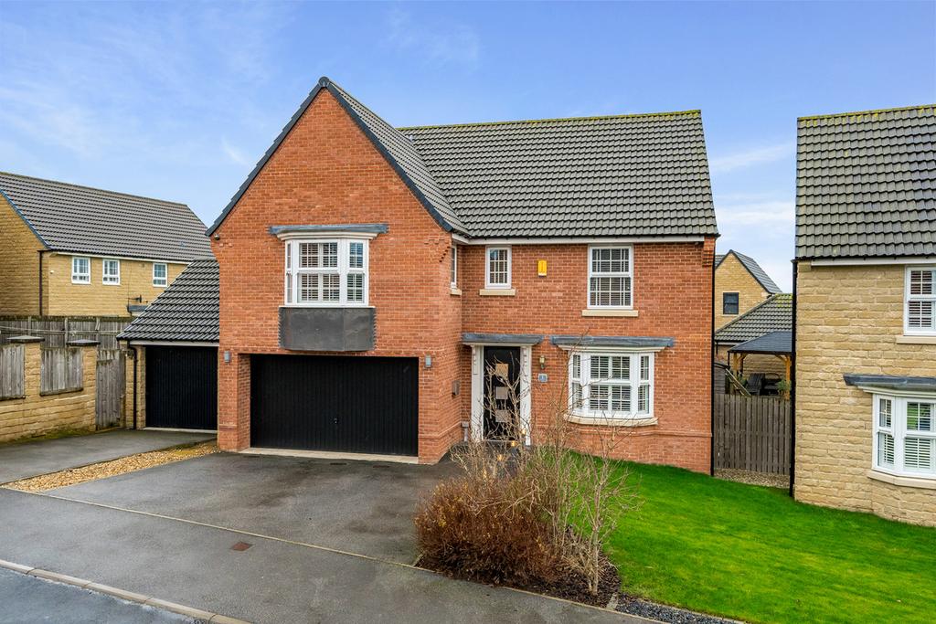 Leeds LS26 4 bed detached house for sale - £650,000
