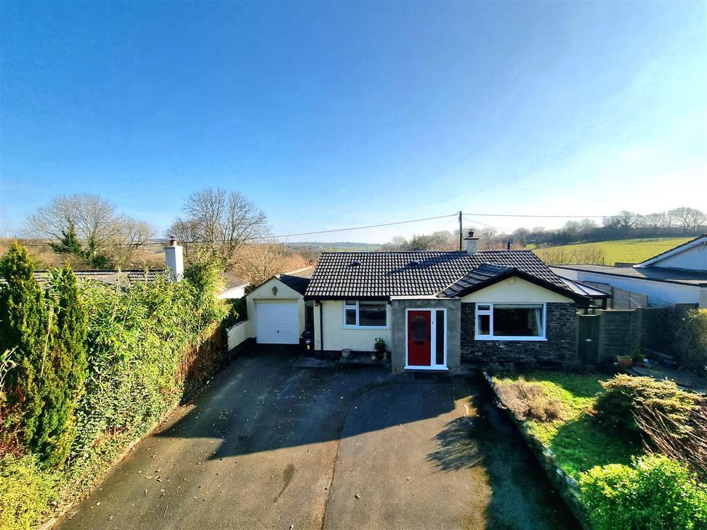 Polyphant, Launceston 2 bed detached bungalow for sale - £309,950