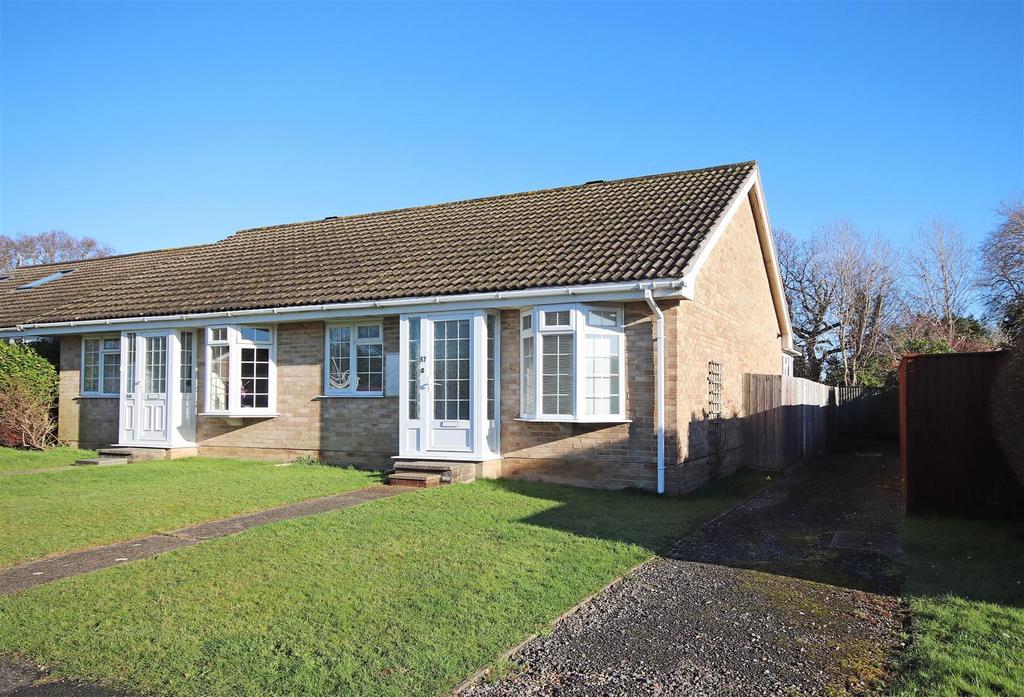 Little Dene Copse, Pennington, Lymington 2 bed bungalow - £1,200 pcm (£ ...