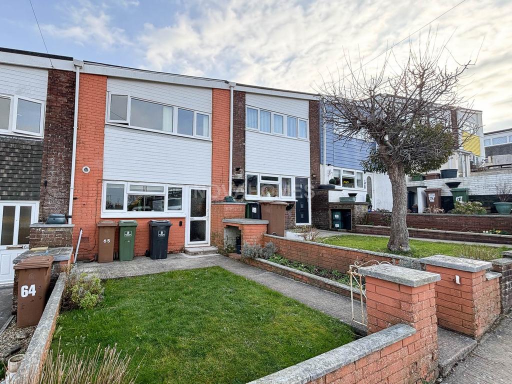 Lundy Close, Plymouth PL6 3 bed terraced house - £170,000