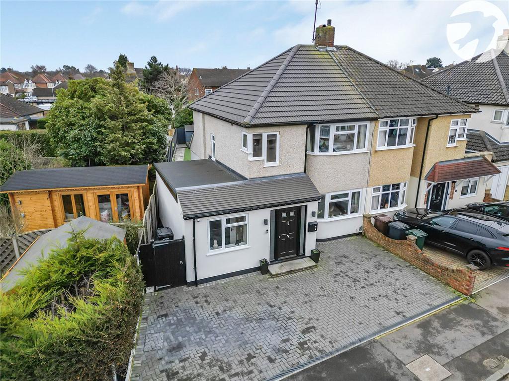 North Road, West Dartford, Kent, DA1 4 bed semi-detached house for sale - £525,000