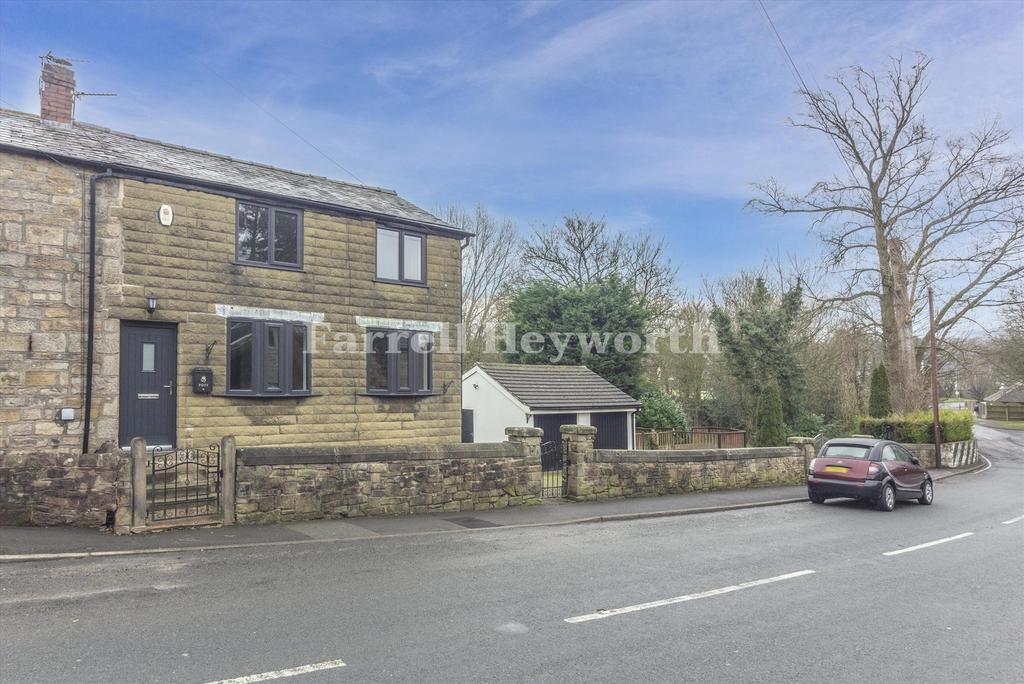 Radburn Brow, Chorley PR6 2 bed house for sale - £280,000