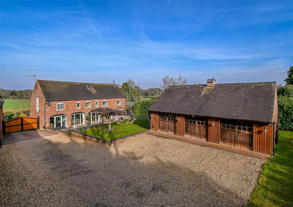 Barn House Mews, Ackleton, Wolverhampton 4 bed barn conversion - £765,000