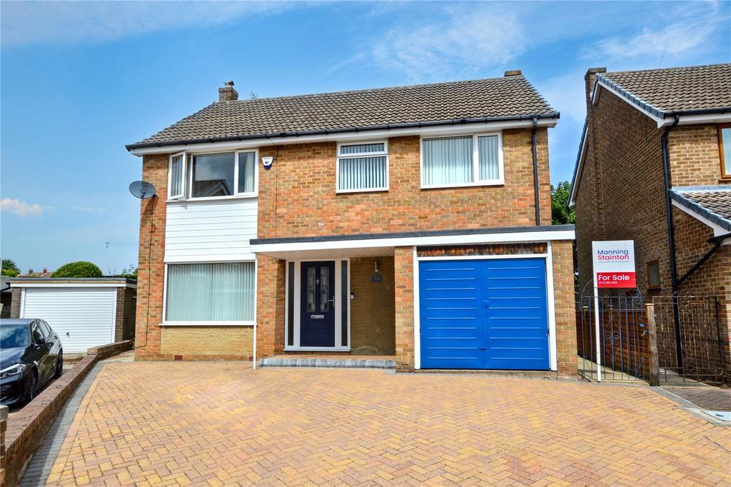 Park Crescent, Rothwell, Leeds, West... 4 bed detached house for sale ...