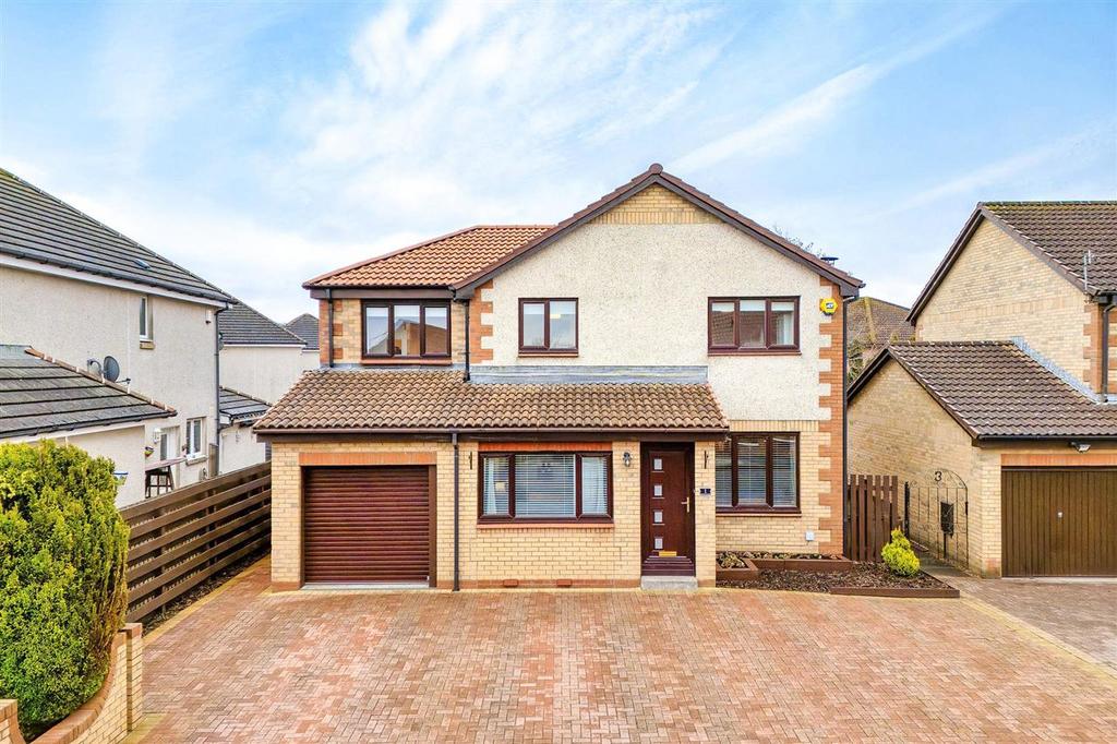 Bridgend Park, Bathgate 5 bed detached house - £350,000