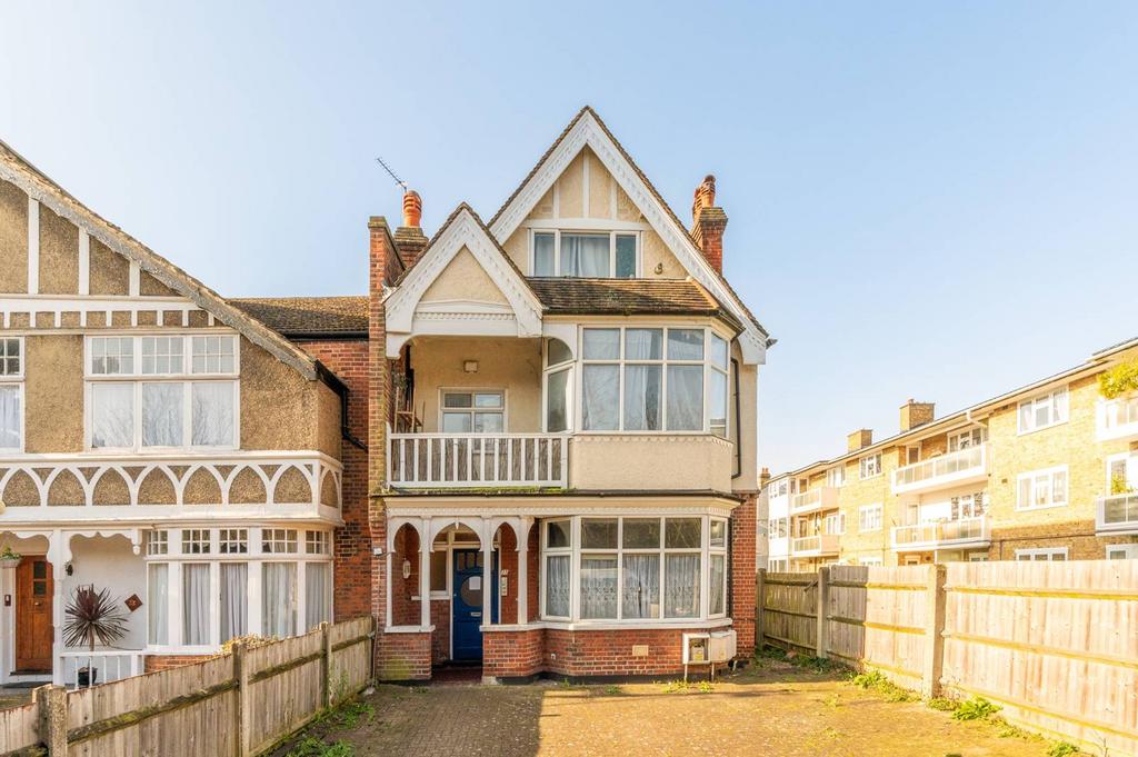 Thrale Road, Streatham, London, SW16 1 bed flat - £1,250 pcm (£288 pw)