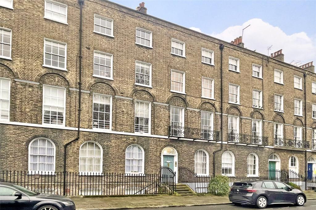 Myddelton Square, London, EC1R 2 bed apartment for sale - £995,000