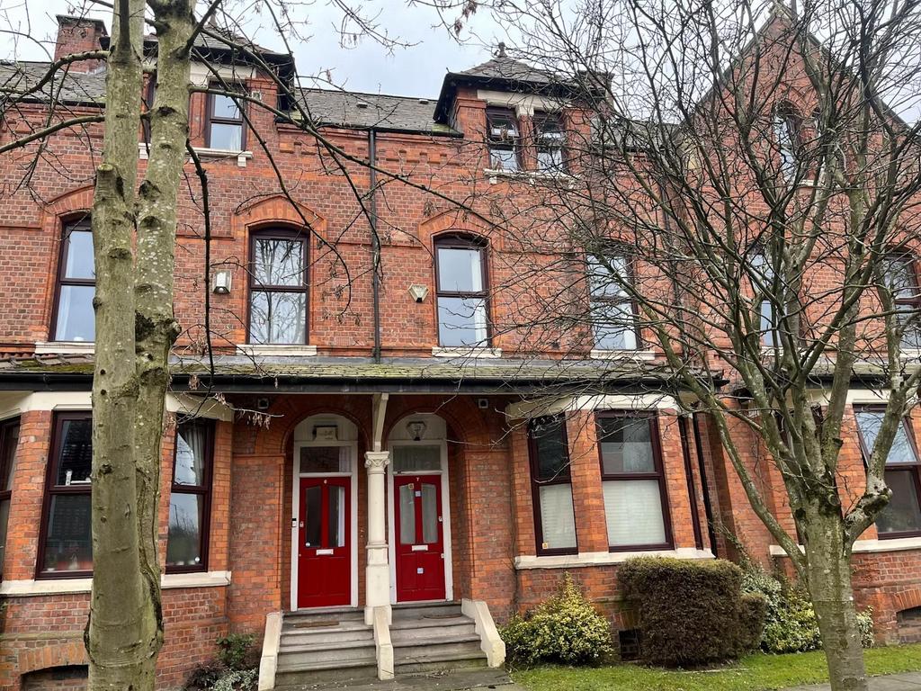 Hathersage Street, Manchester, M13 1 bed flat for sale - £130,000
